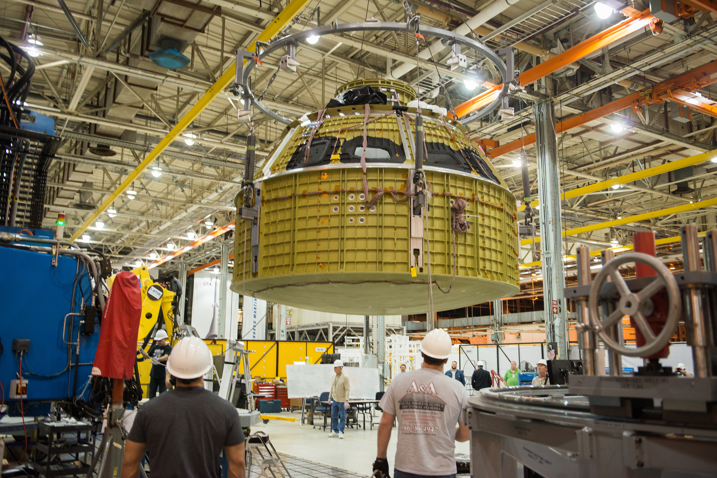 Engineers Mark Completion of Orion’s Pressure Vessel - NASA