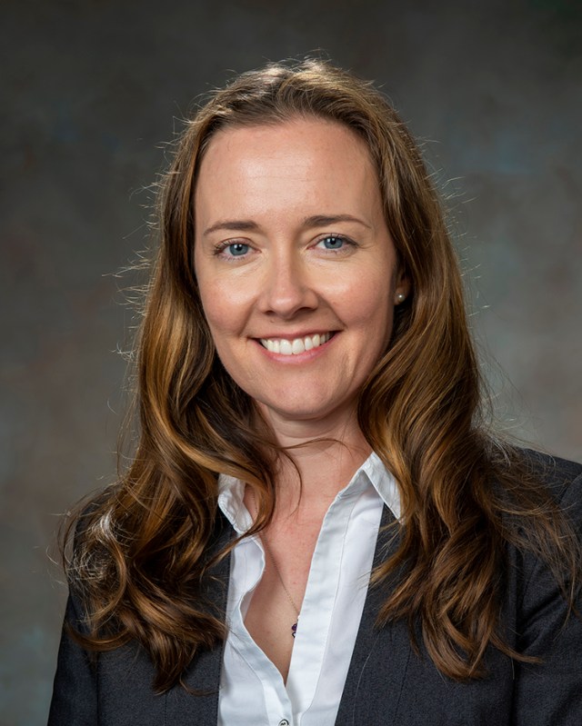 Jennifer Cole's Instagram, Twitter & Facebook on IDCrawl