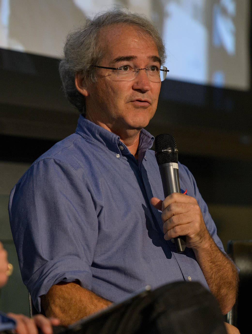 Dave Lavery Answers Audience Members' Questions - NASA