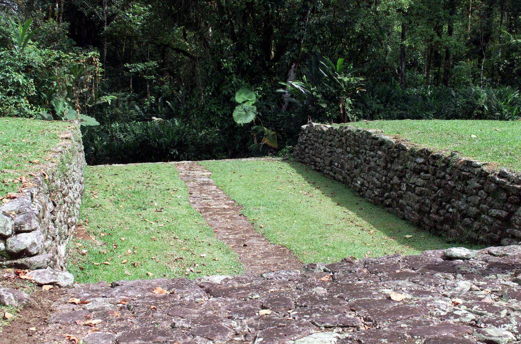 Pre-Colombian Archaeological Ruins: AirSAR Mesoamerica Campaign - NASA