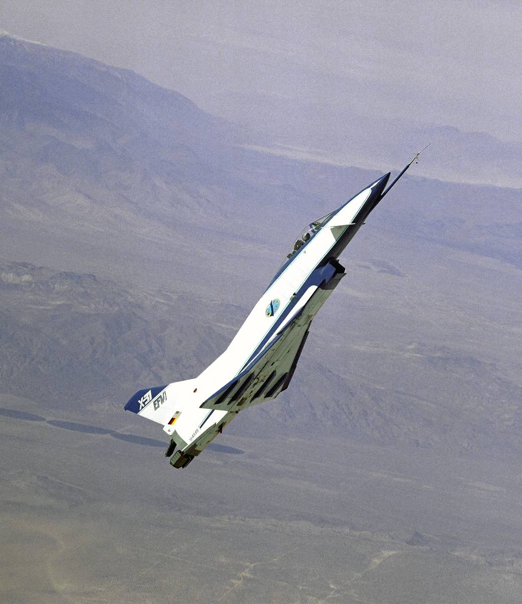 Flying the Herbst Maneuver: X-31 - NASA