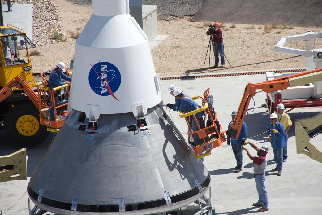 Orion Crew Module, Launch Abort System Mockup Mating - NASA