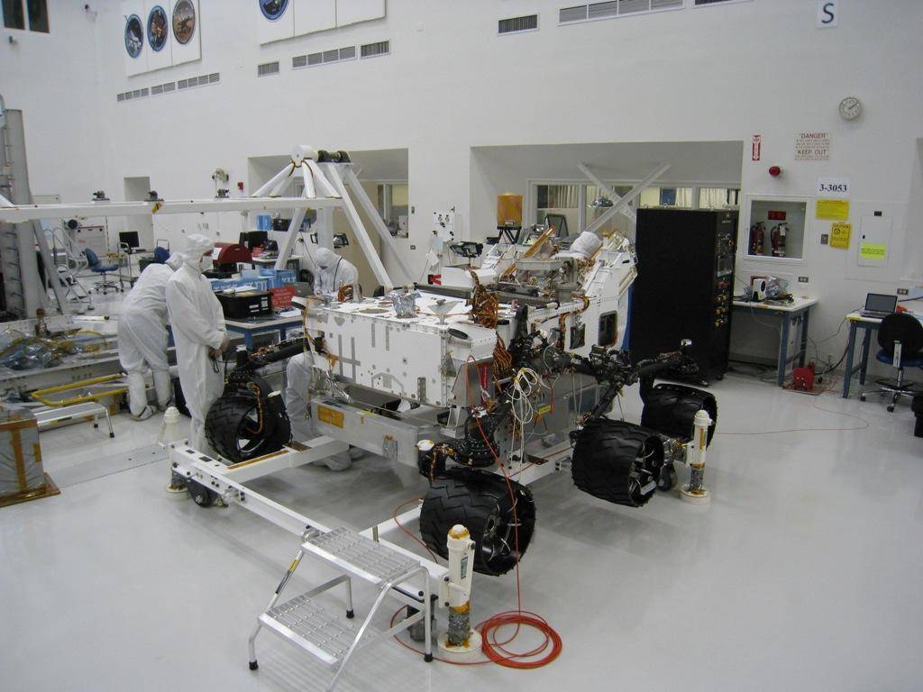 A Rover Gets Its Wheels - NASA