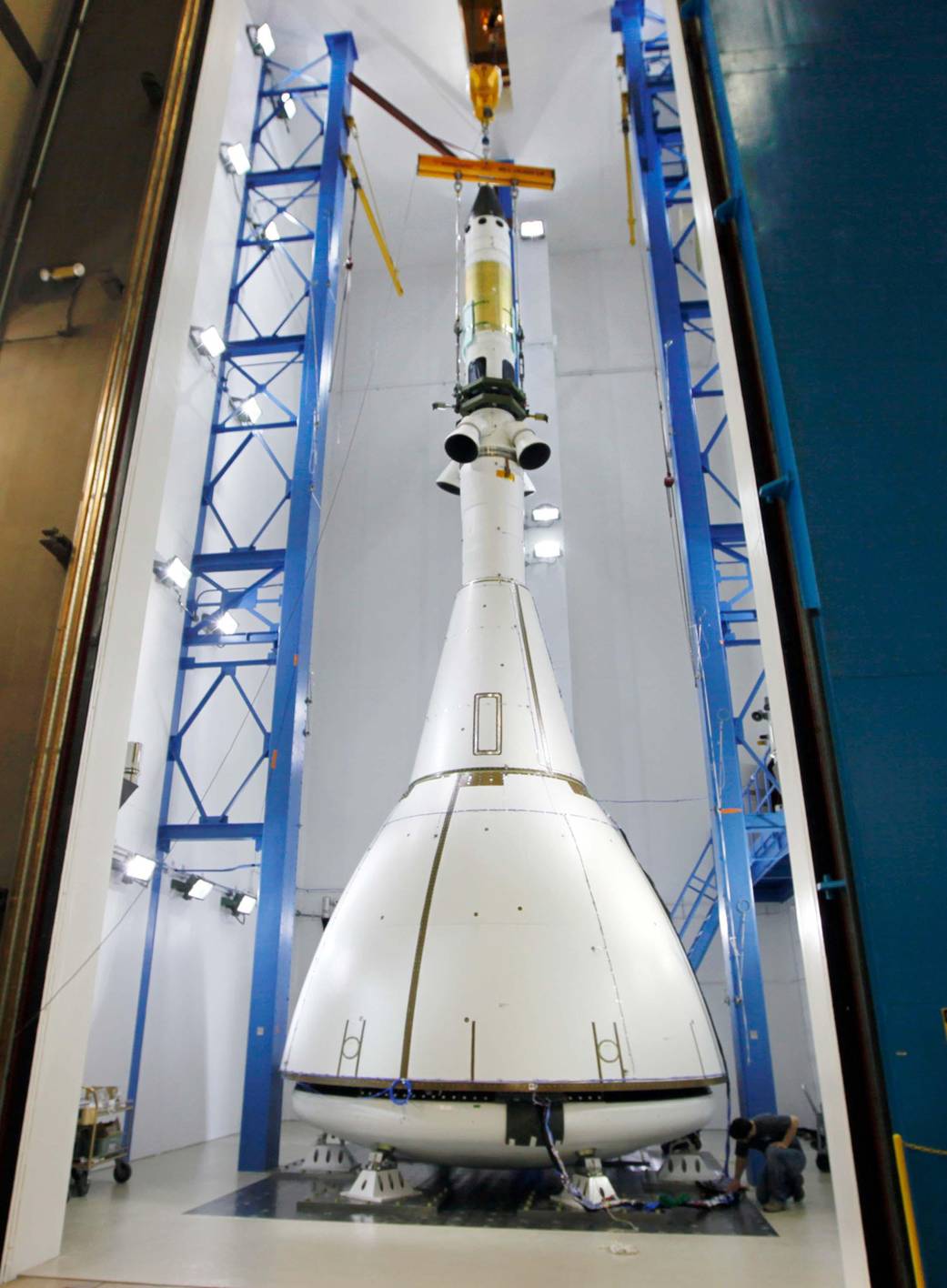 Orion MPCV Modal Testing - NASA