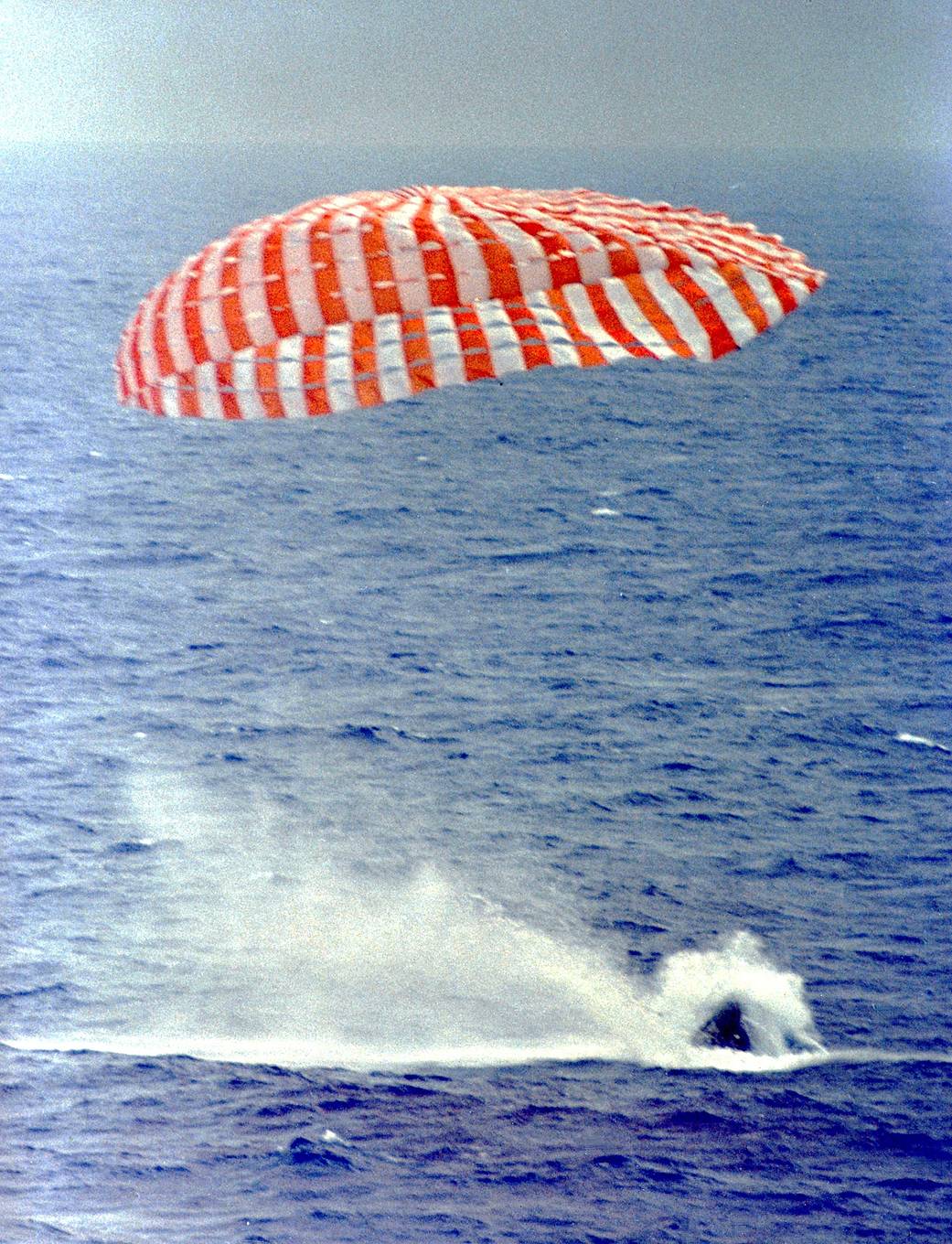 Gemini IXA Splashes Down - NASA