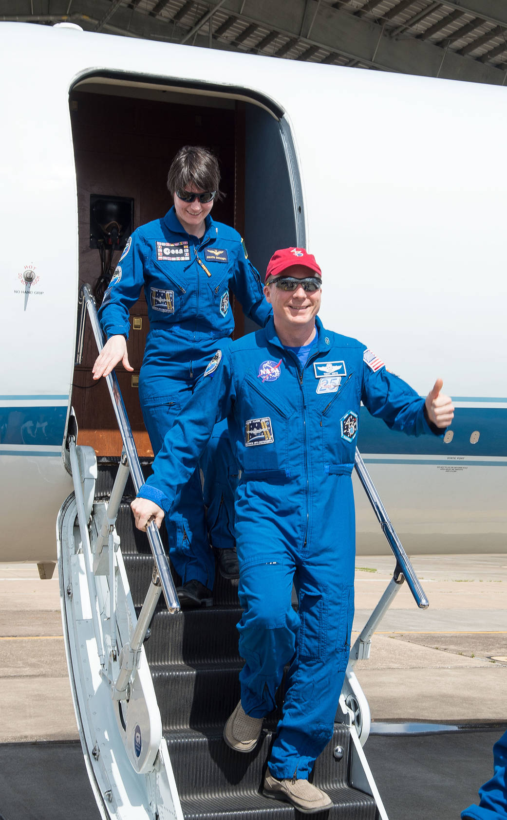 Terry Virts and Samantha Cristoforetti Return to Houston Texas - NASA