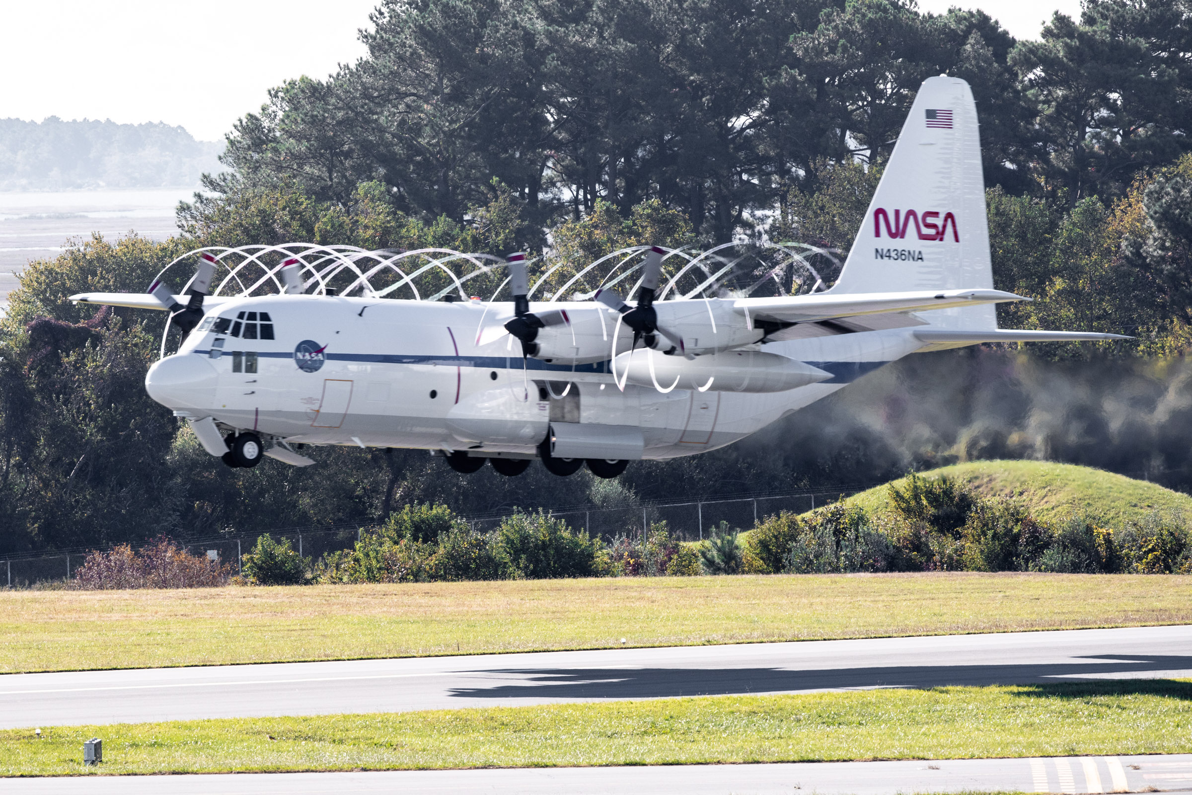 NASA C-130 Makes First-Ever Flight to Antarctica for GUSTO Balloon ...