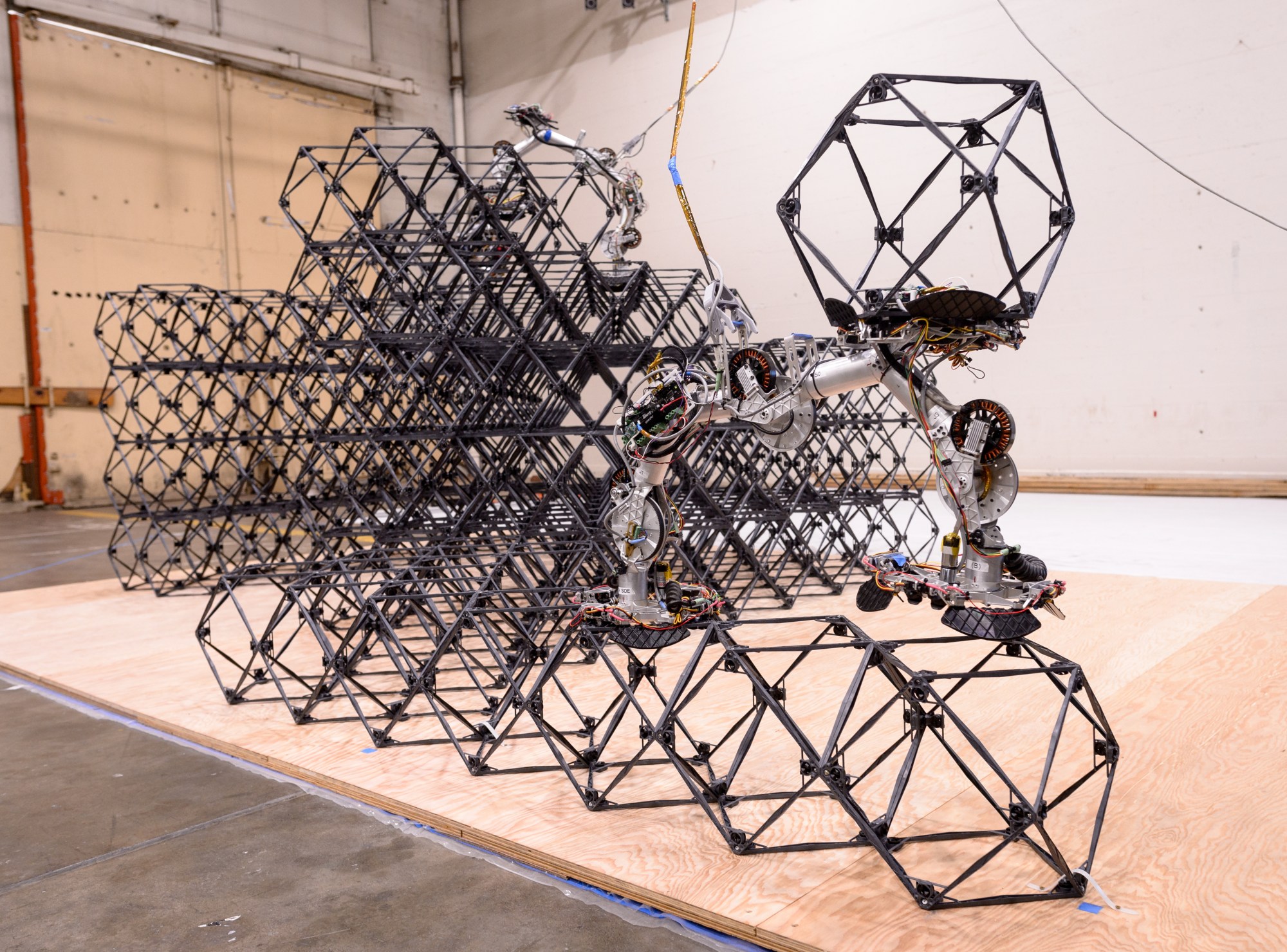 From The NASA Ames Research Center: “Robot Team Builds High-Performance ...
