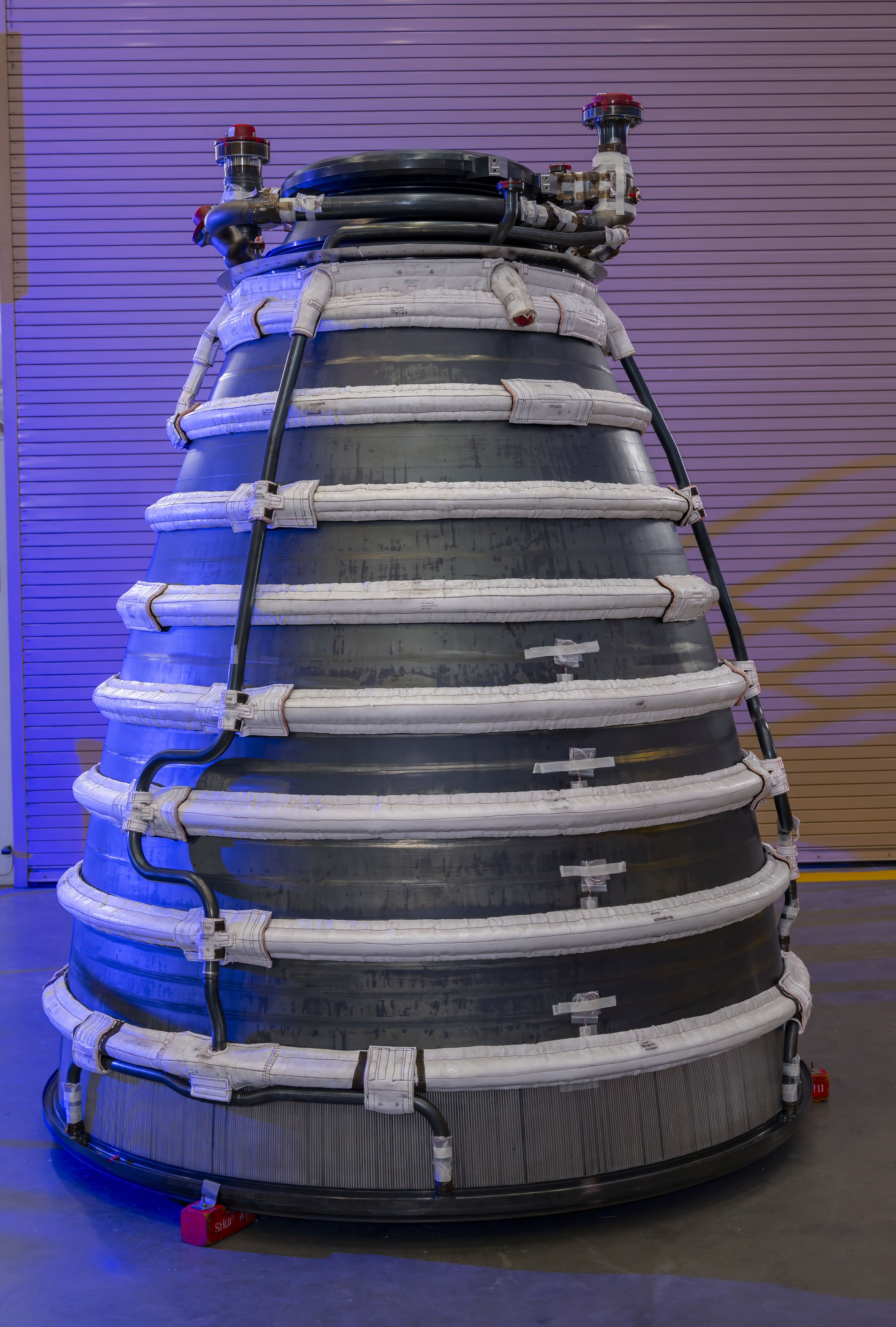 NASA Marks Halfway Point for Artemis Moon Rocket Engine Certification ...