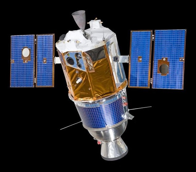 30 Years Ago: Clementine Changes Our View of the Moon - NASA