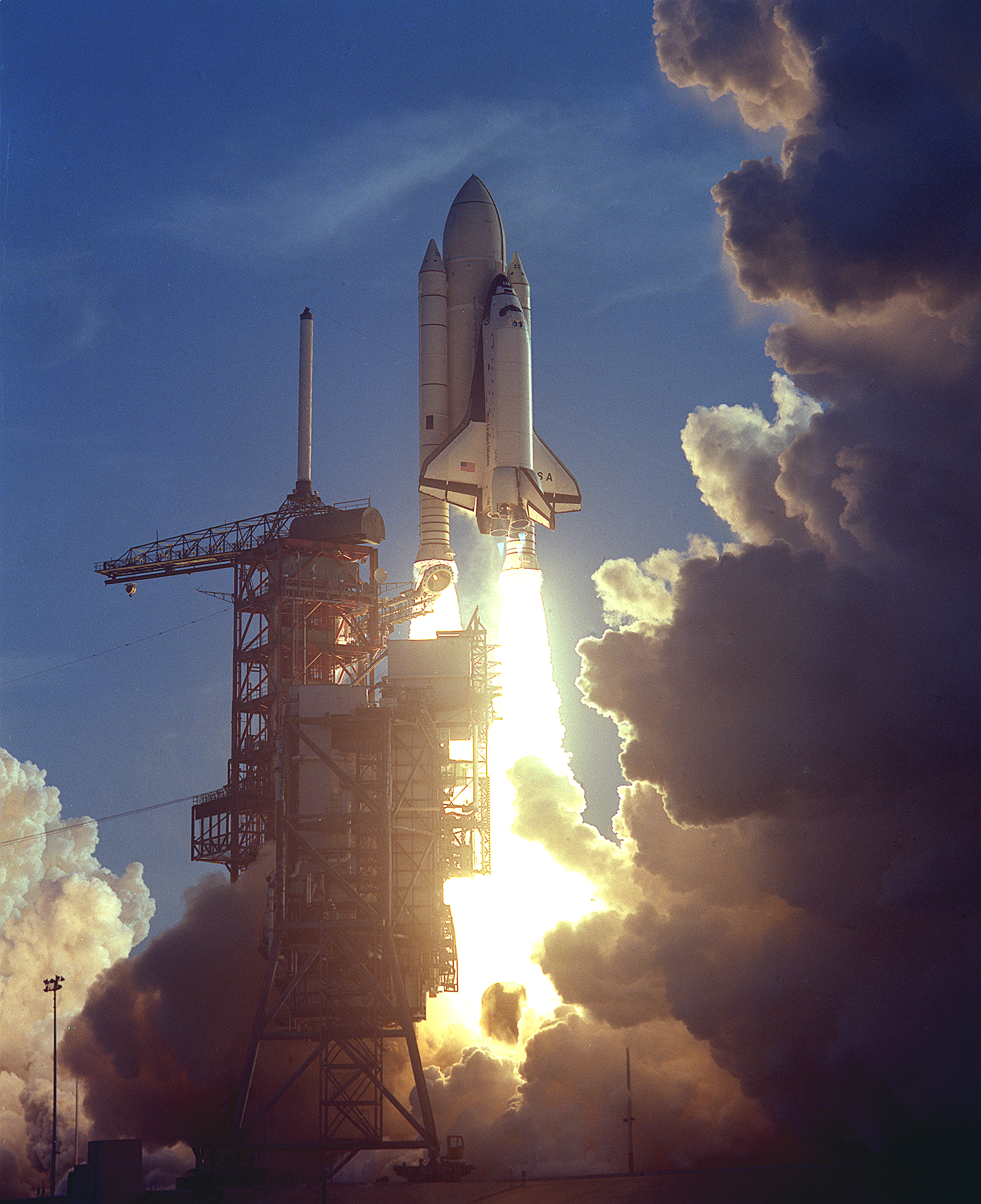 The First Space Shuttle - ScienceX Innovations