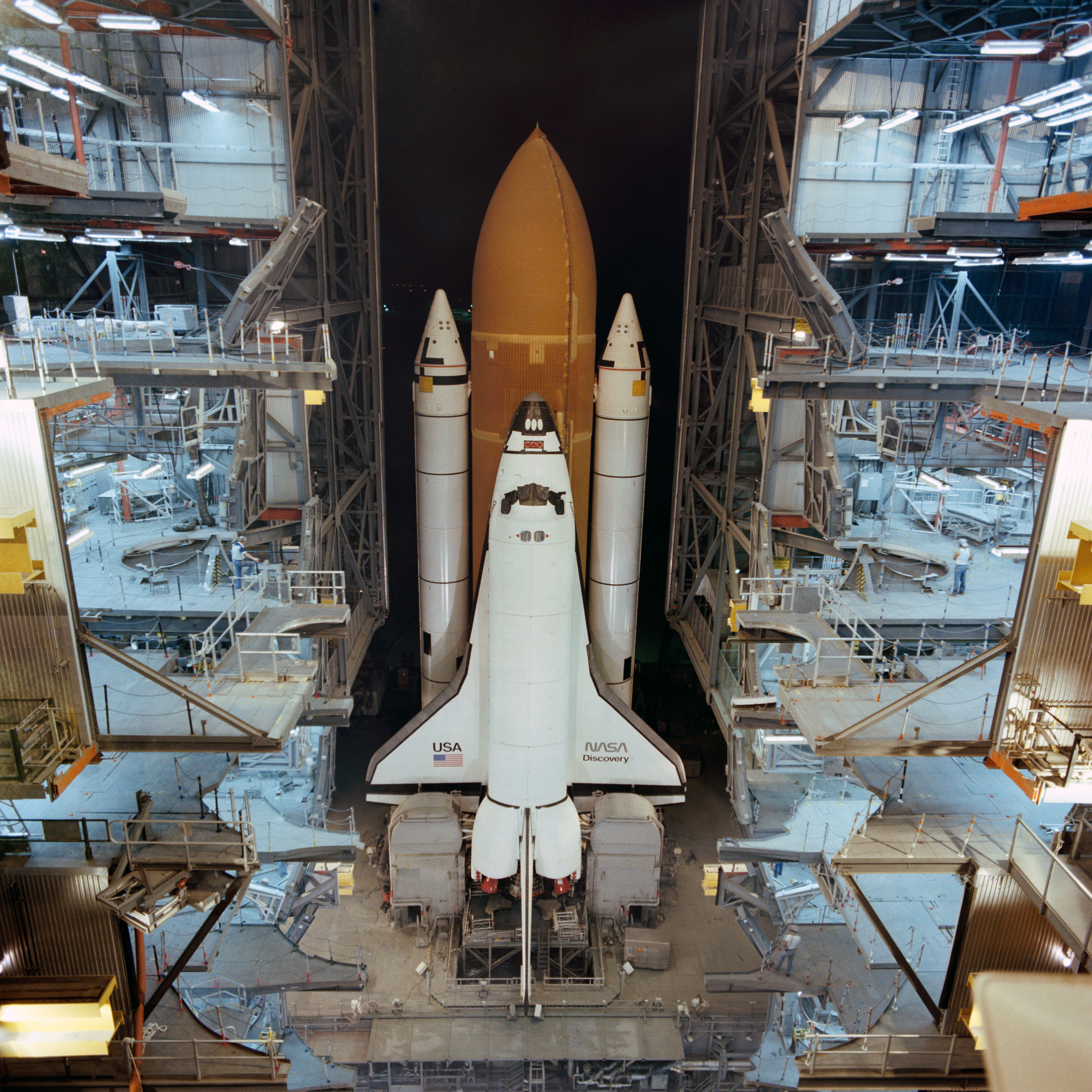 40 Years Ago: STS-41D – First Flight of Space Shuttle Discovery ...