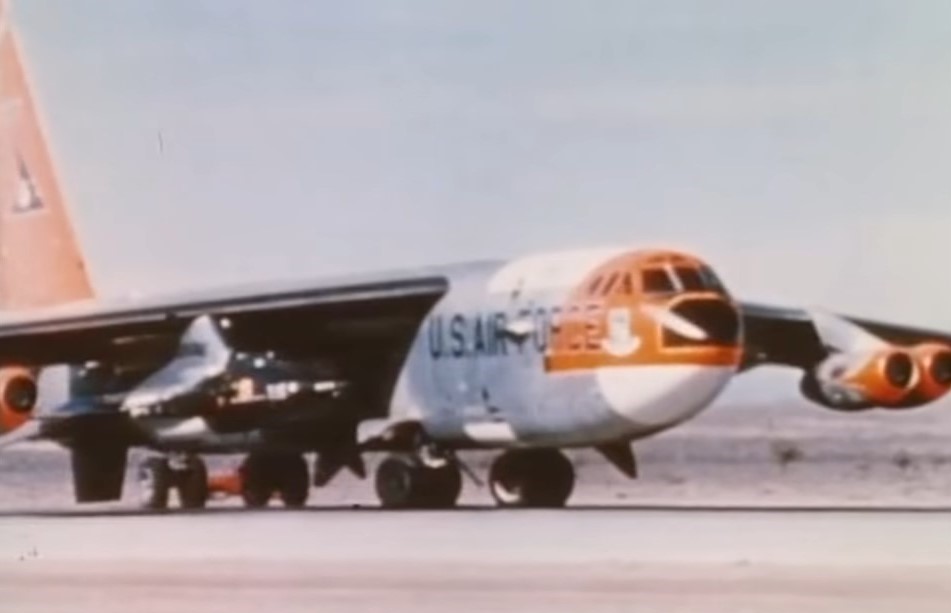 65 Years Ago: First Powered Flight of the X-15 Hypersonic Rocket Plane ...