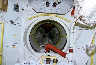 STS-71 Photo Gallery
