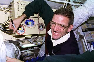 STS-74 Photo Gallery