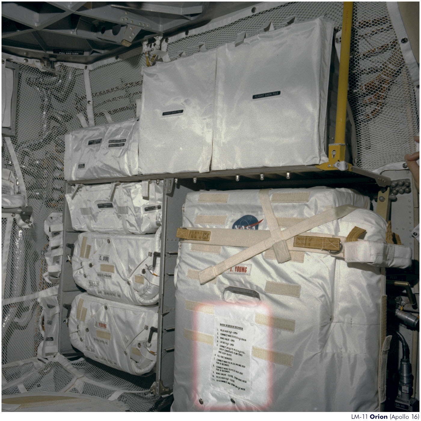 Wieder in der Kabine - Apollo 15 - Journal der Monderkundung